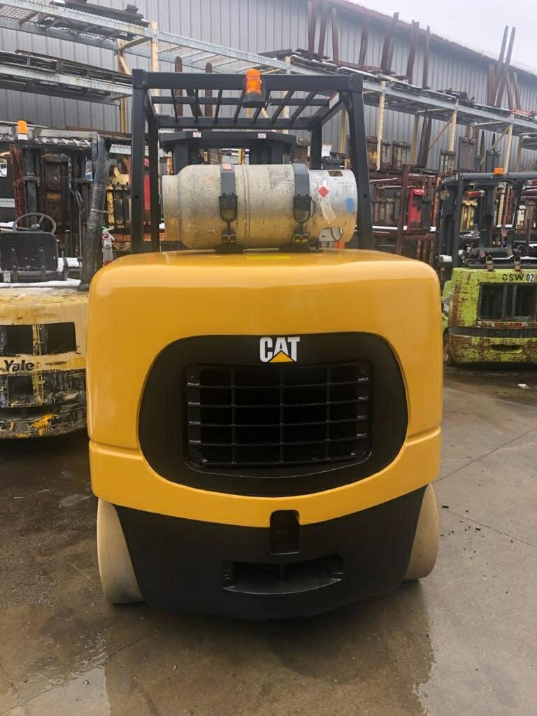 15,500 lb Cat Forklift - Model GC70k - For Sale | Call 616-200-4308